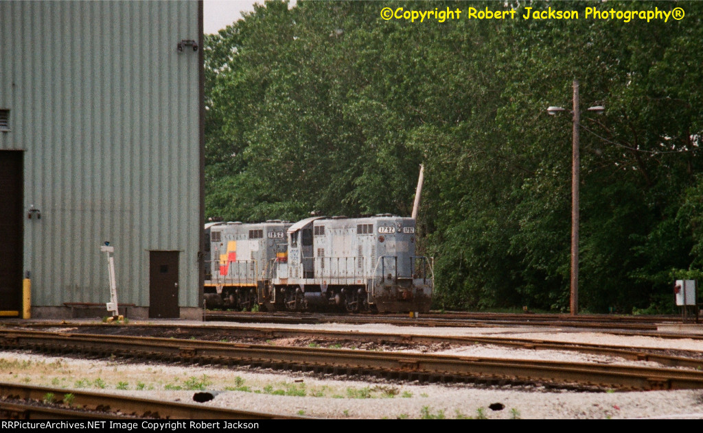 Old ex CSX GP16 locos!!!!